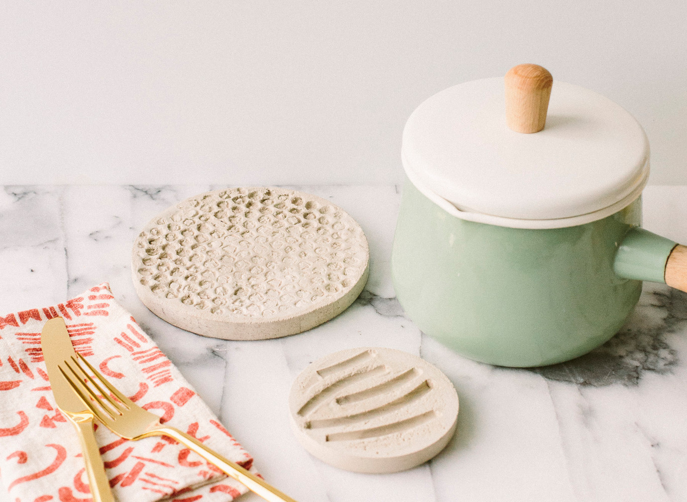 DIY Trivet, How To Protect Kitchen Countertop From Heat | domino