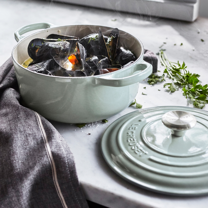 Sur La Table’s 2019 Cookware Sale Is the Perfect Chance to Splurge