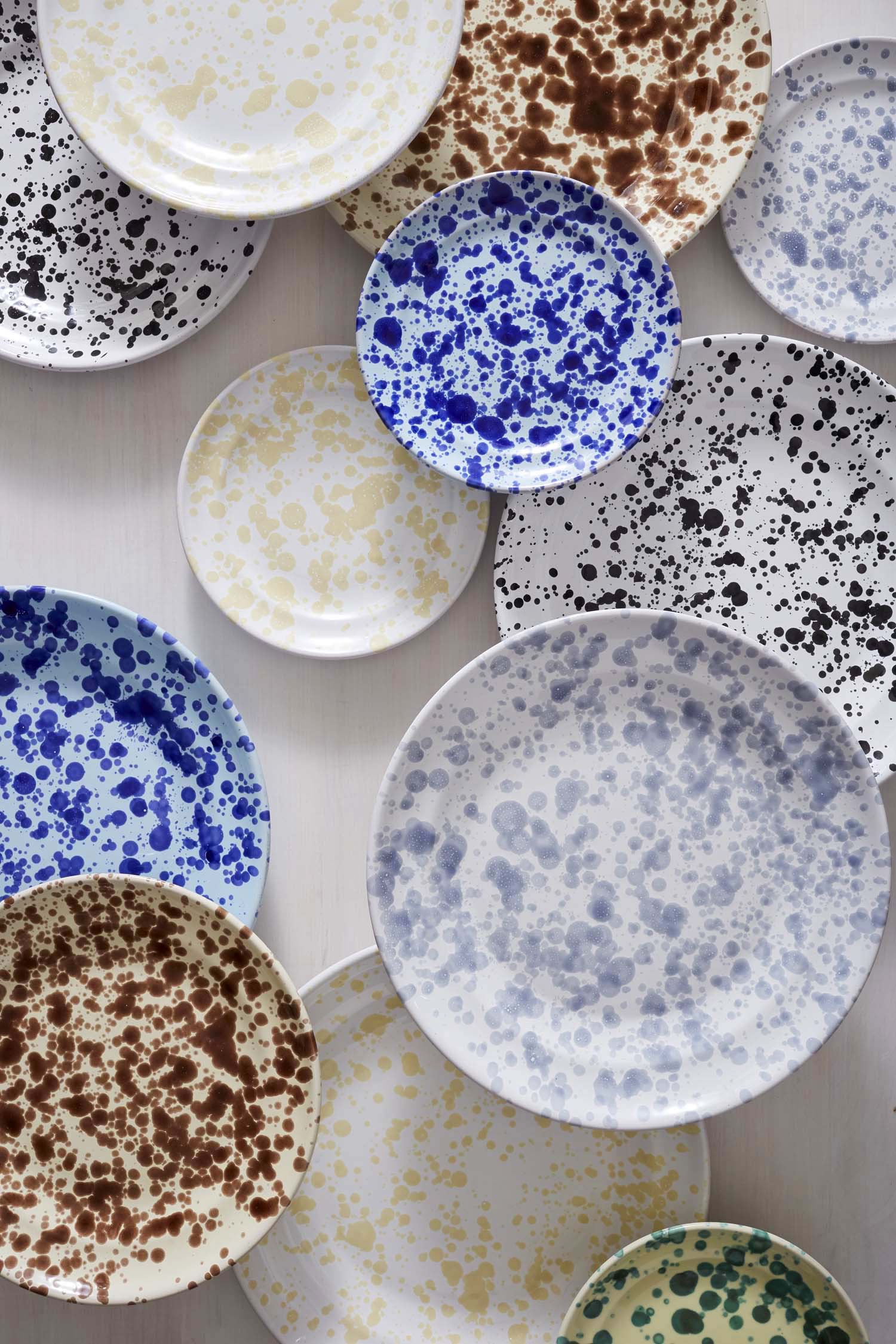 Splatter Paint Decor Is the New Trend We’re Seeing Everywhere