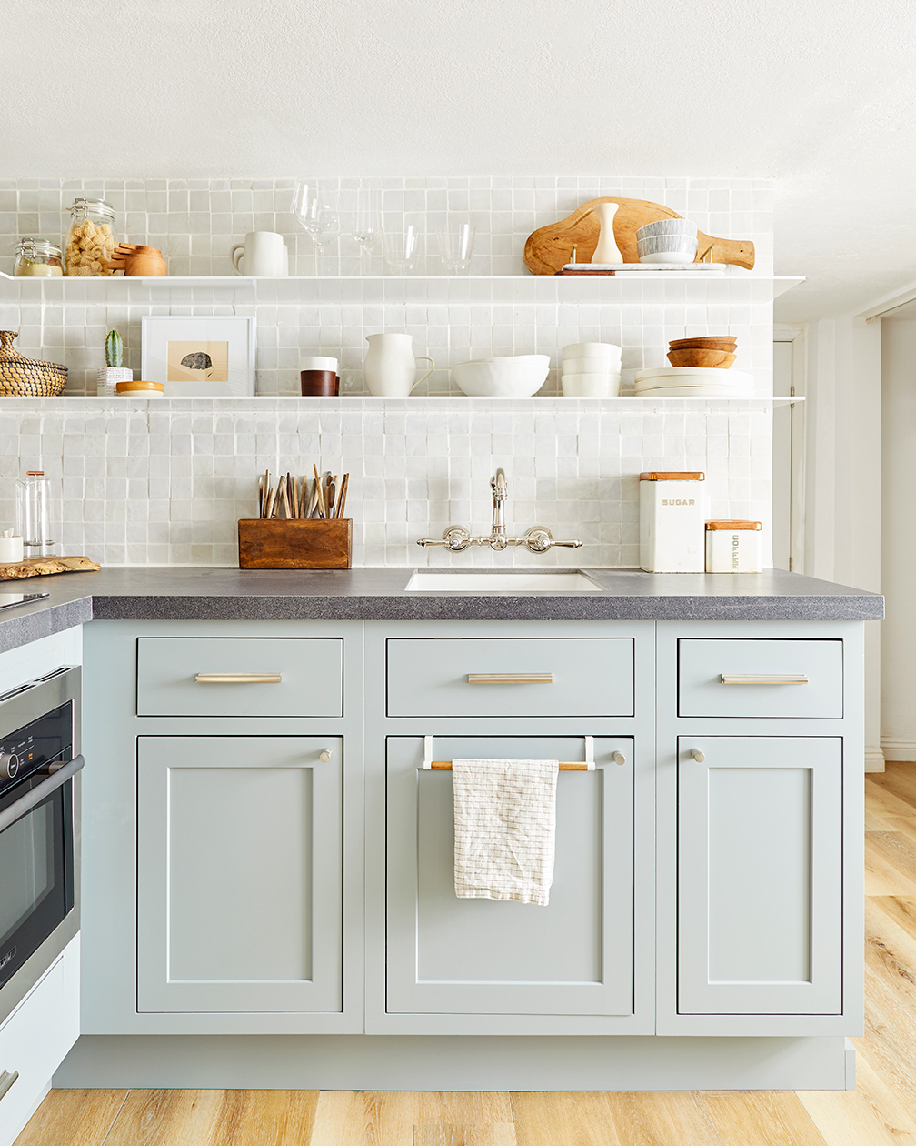 The Pull of These 8 Kitchen Cabinet Handles Is Undeniable | domino