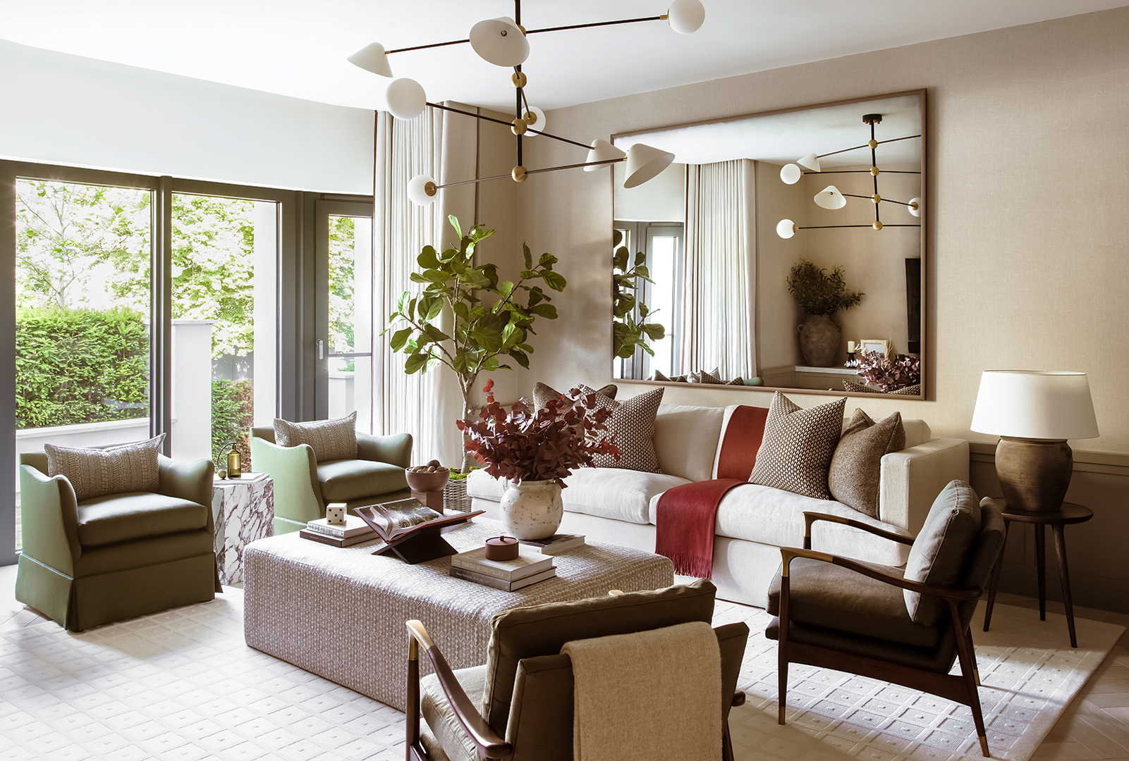 A Designer Explains How to Get the Luxe Look of These London Apartments