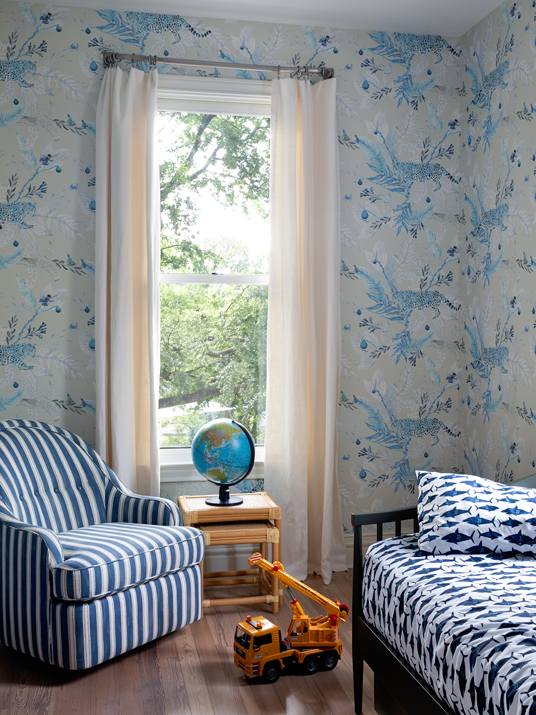 This Victorian Home in Texas Has 13 Different Wallpapers | domino