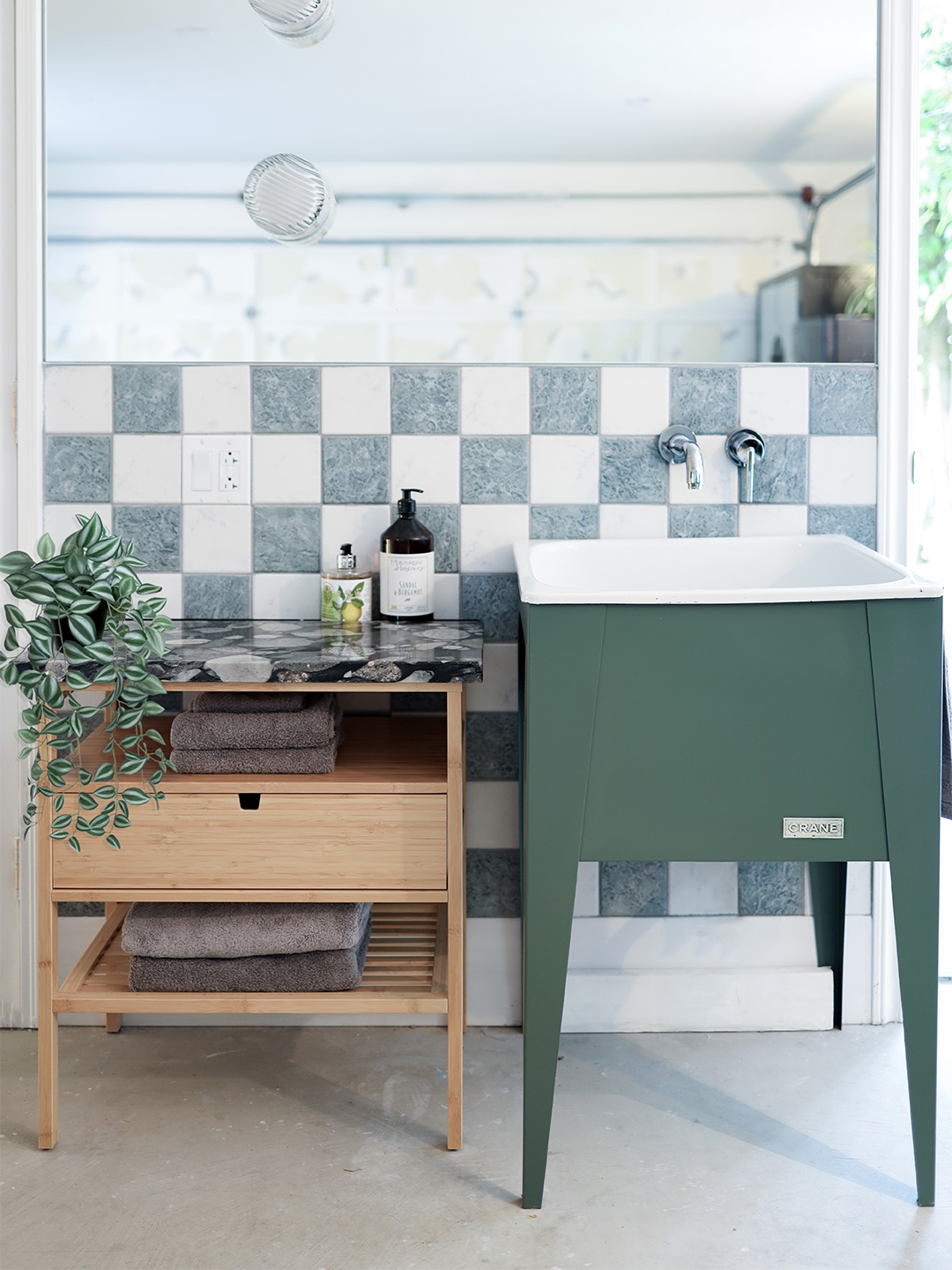 This Converted Garage Has a Full Kitchenette—But Can Still Fit a Car, Too