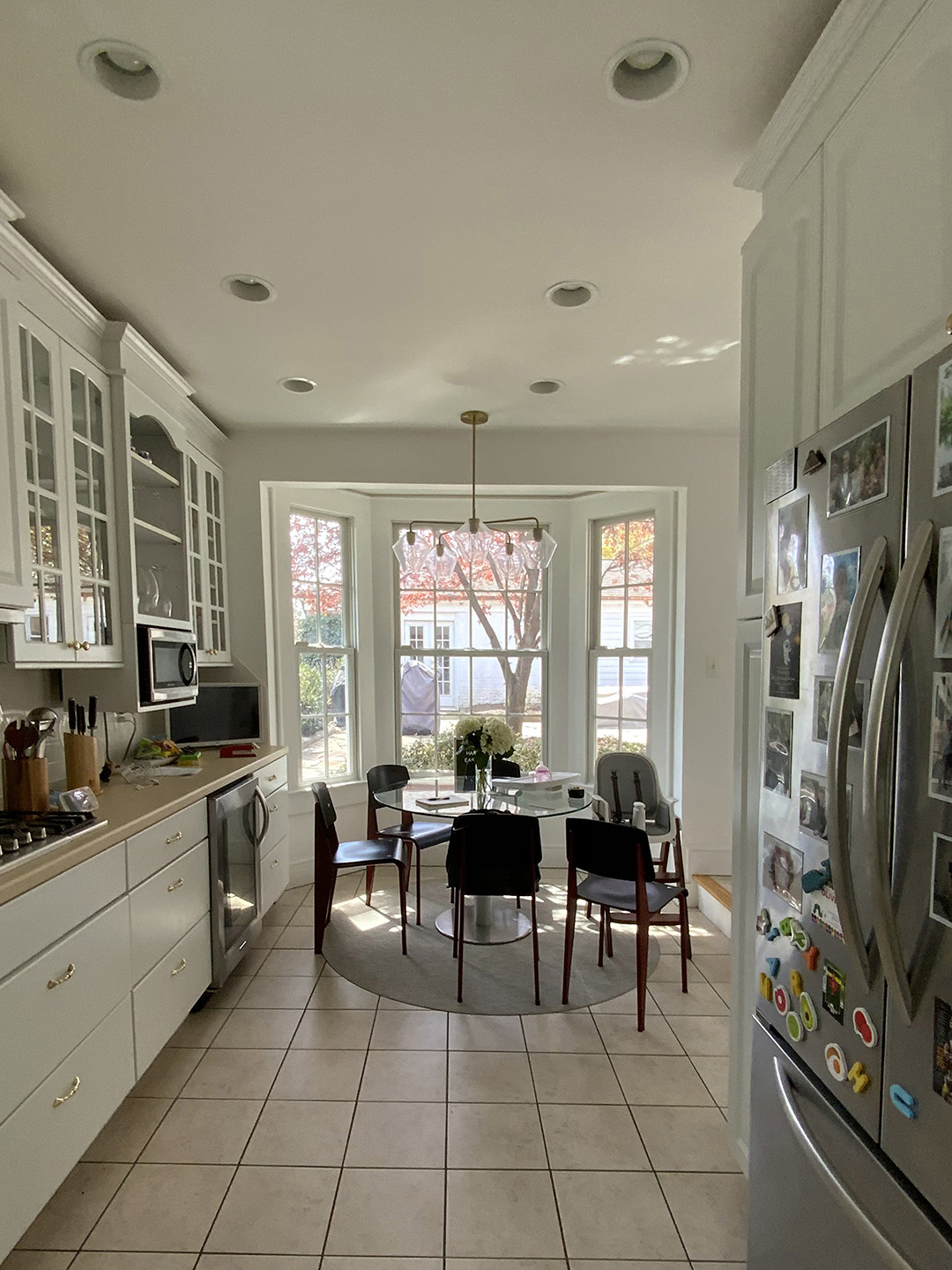 This Kitchen Went from Overwhelmed with Cabinets to Having a Spacious ...