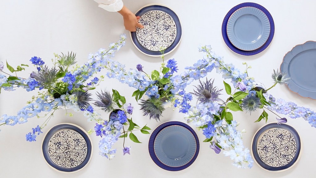 Easy Video Guide To Style Monochromatic Bridal Brunch Table