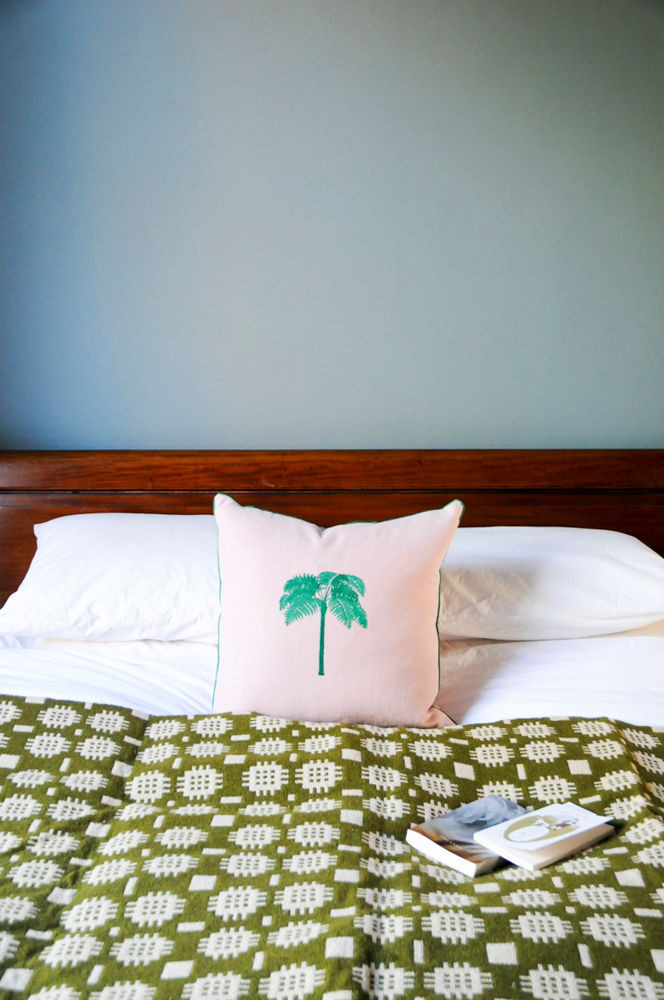 The Worst Bedroom Wall Colors for Sleep