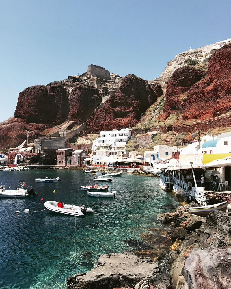 Best Global Inspired Paint Colors For Travel Wanderlusters