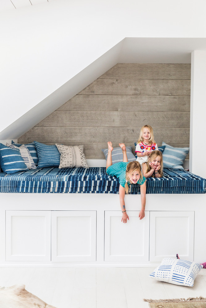 Laura Grabe Comfortable Connecticut Beachside Home Tour