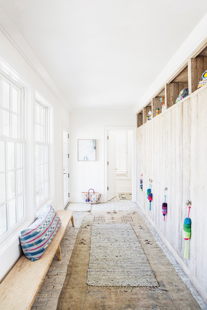 Laura Grabe Comfortable Connecticut Beachside Home Tour