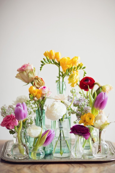 Easy Spring Centerpieces | Domino