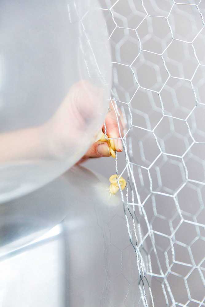 How To DIY A Balloon Arch Step By Step | Domino