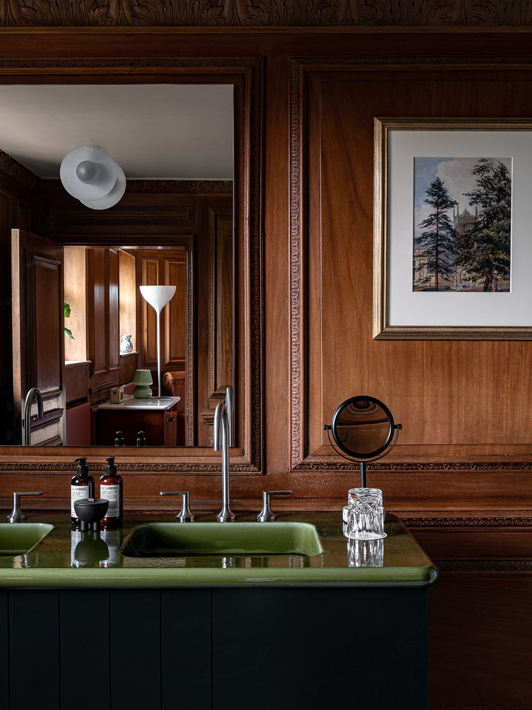 10 Bathroom Design Tips to Steal from Hotels