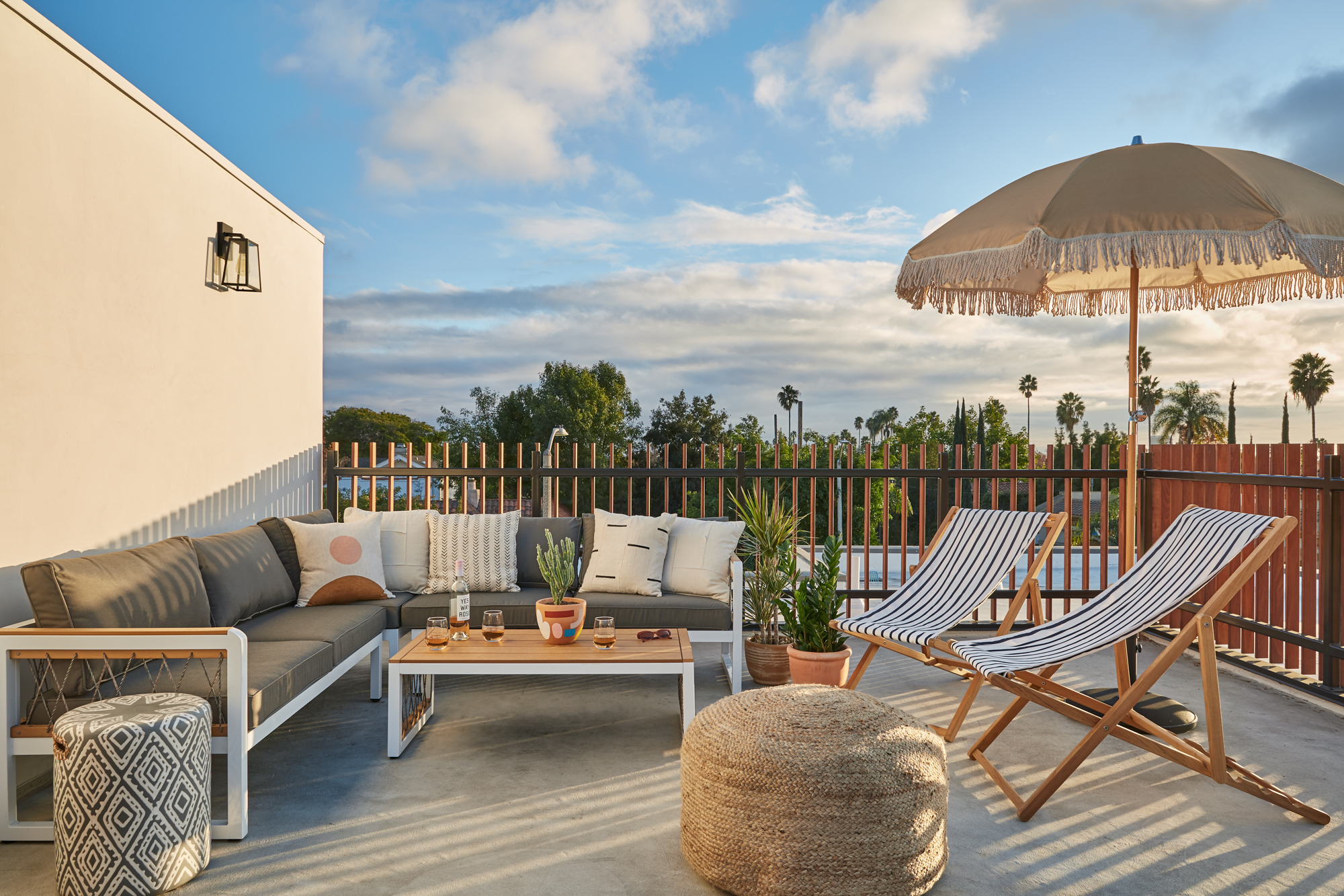 Common Co-Living New Apartment House in Los Angeles Opening