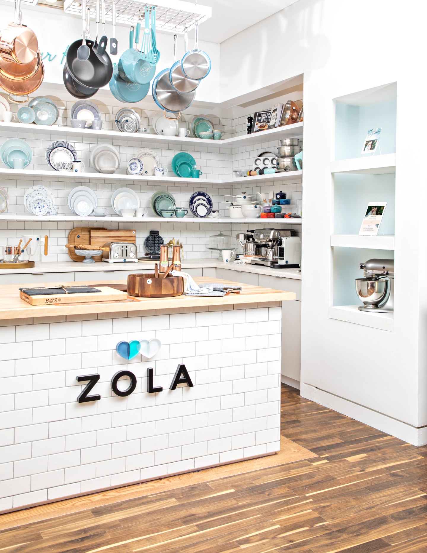 Inside Zola's New NYC Pop-Up Wedding Planning Shop