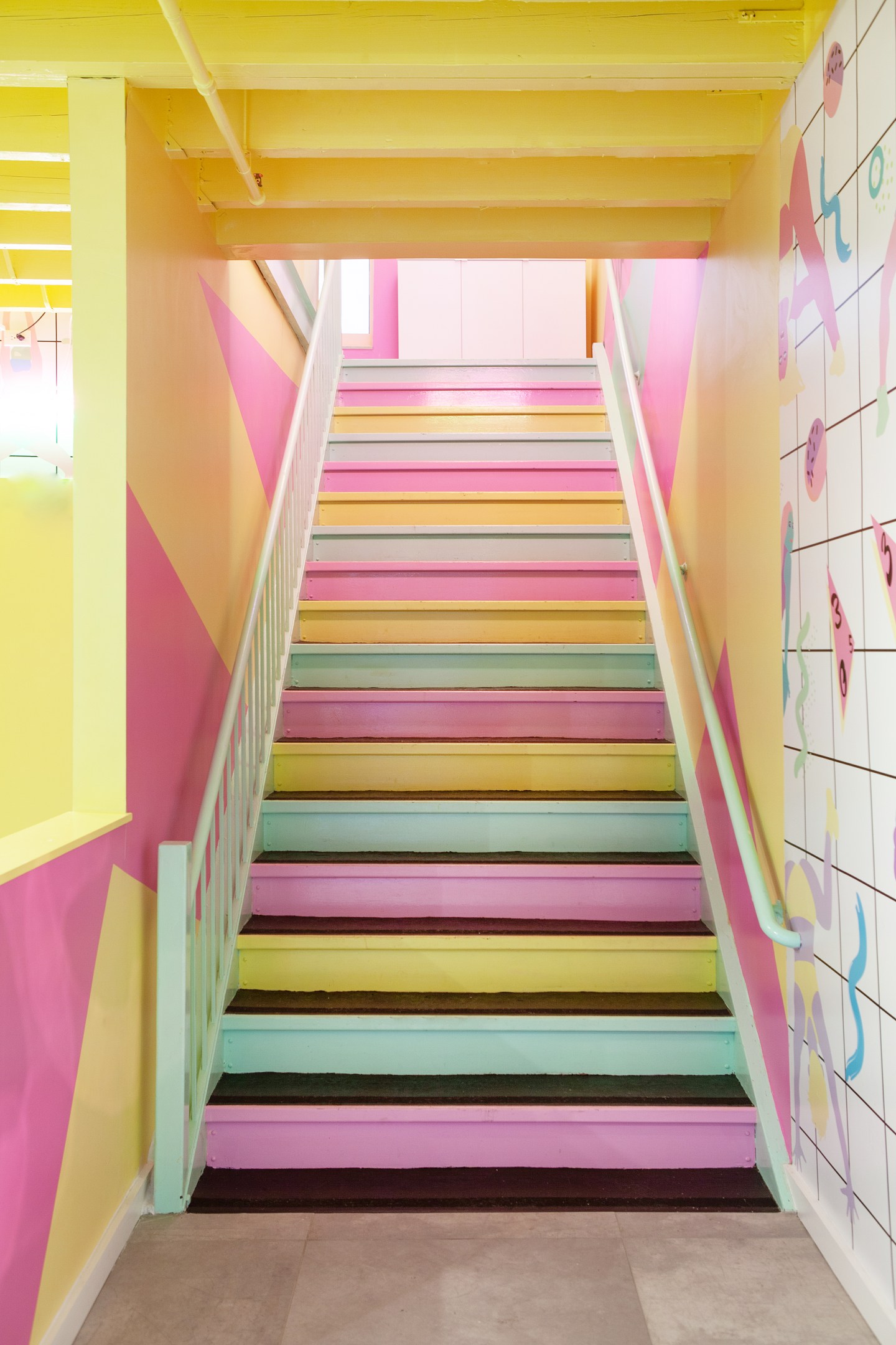 305 Fitness Just Opened An 80s-Inspired Studio In NYC