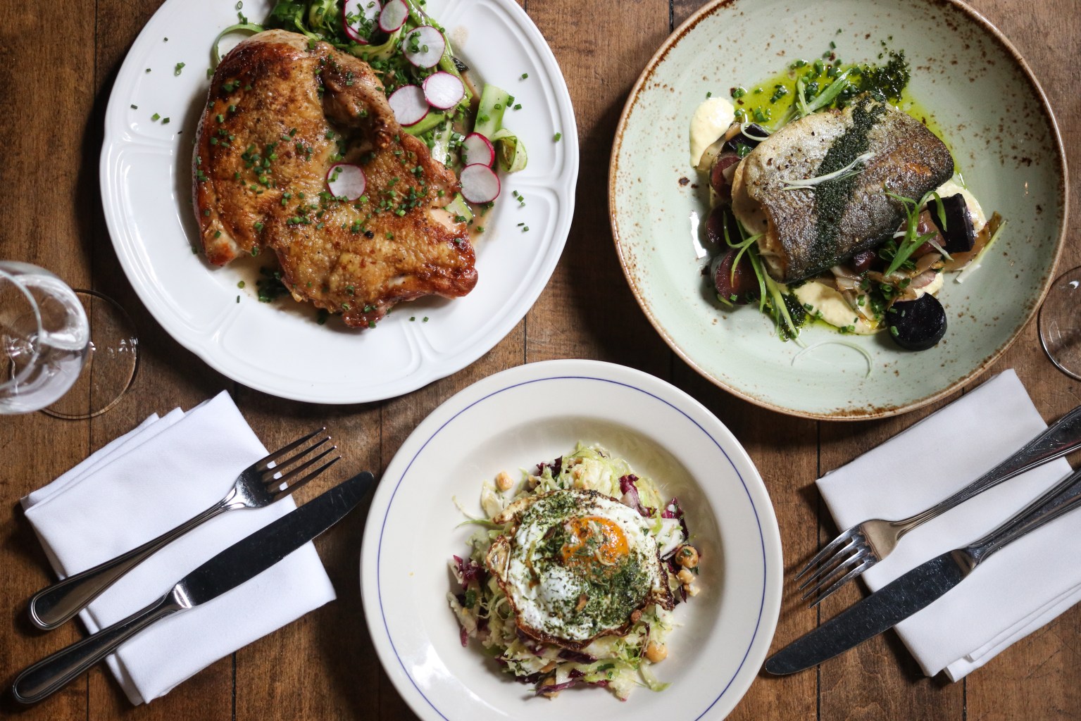 The 12 Best Dinnerware Brands NYC Chefs Swear By