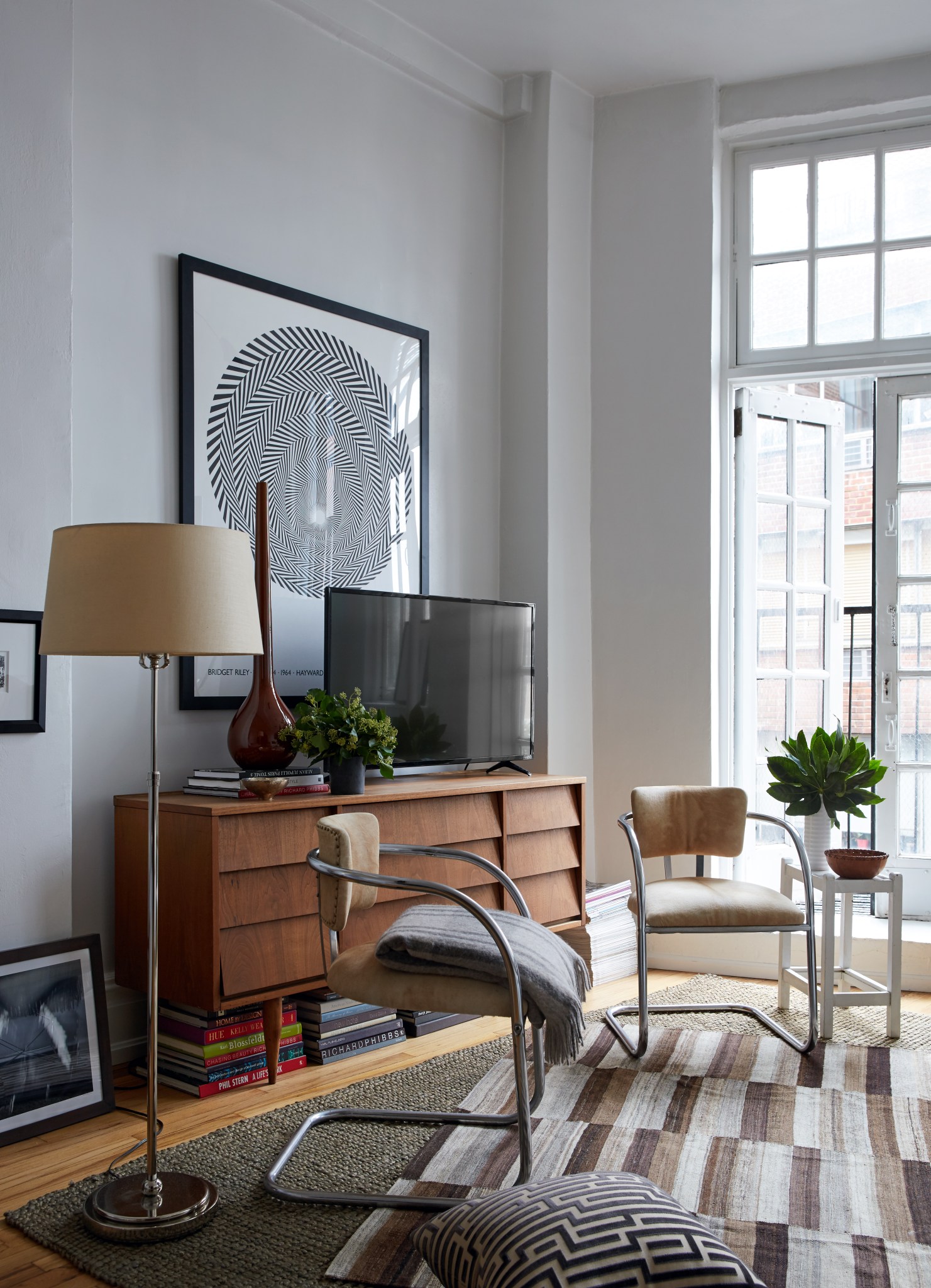 Step Inside Interior Designer Dan Mazzarini's Apartment in New York City