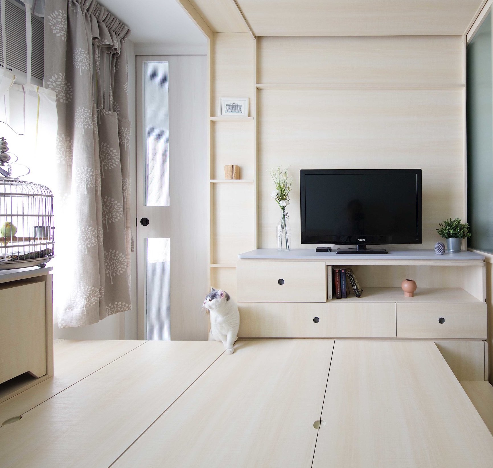 This Pet-Friendly Hong Kong Apartment Is Shockingly Chic