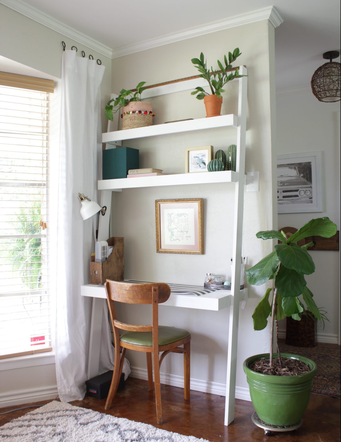 4 Quick and Easy Desk Organization Ideas