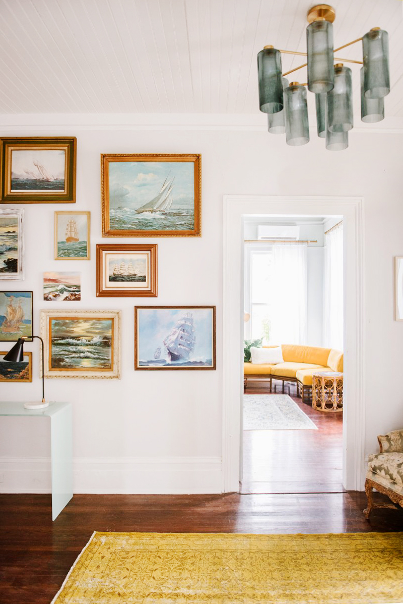 5 Ways to Decorate with Smoked Glass Accents at Home