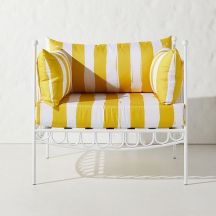 20 Outdoor Chairs So Good, You’ll Want to Bring Them Inside