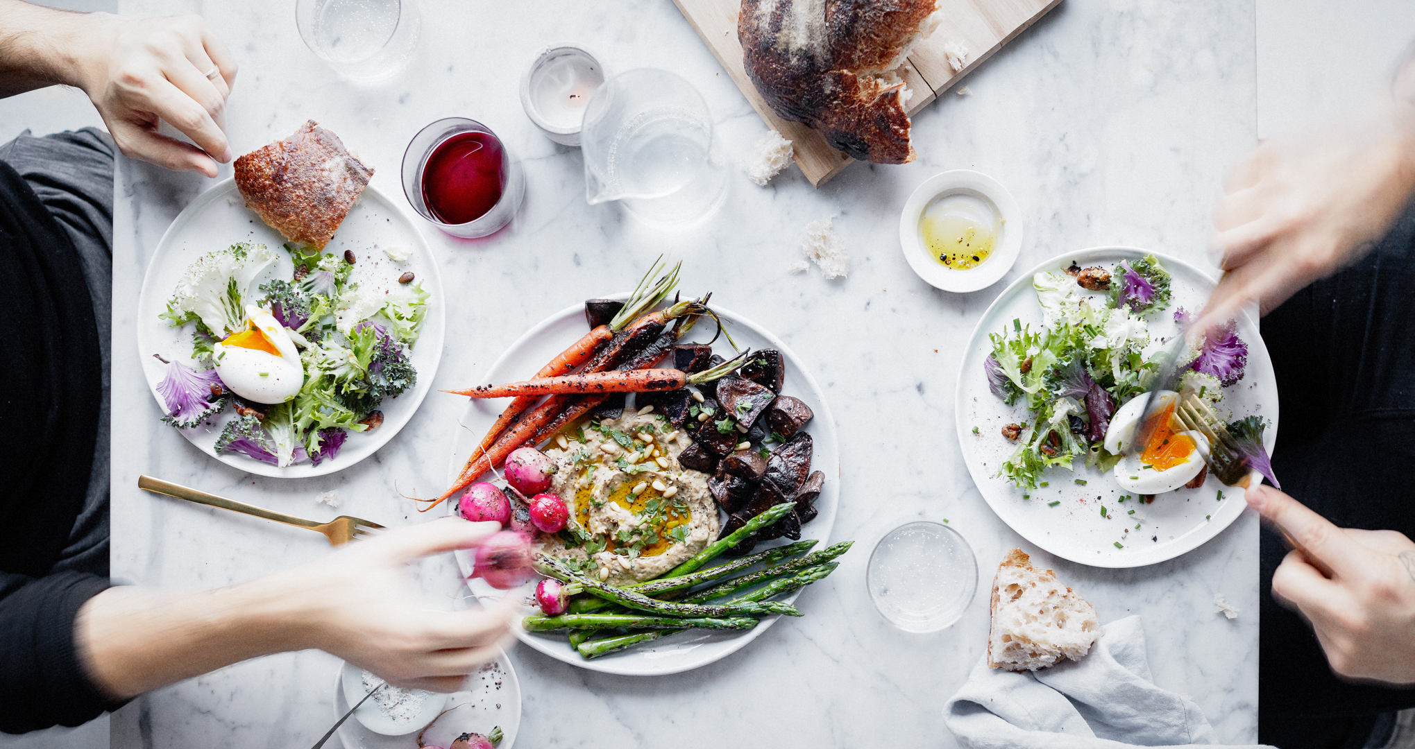 Food Stylists Spills Their Tricks for Plating and Garnishing Food Like ...