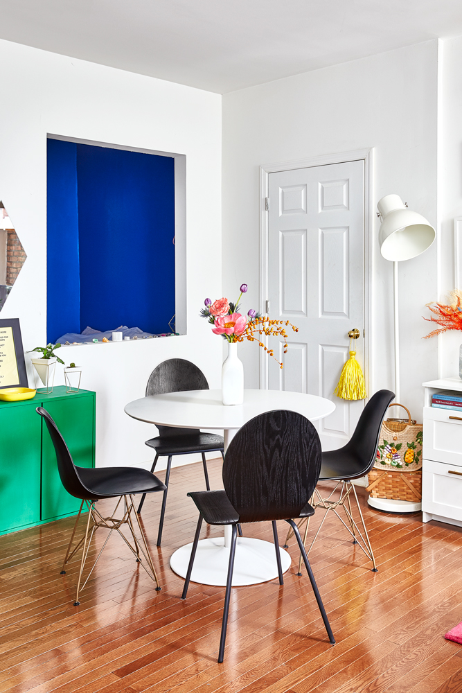 Apparently, These Are the Worst Colors for Small Rooms