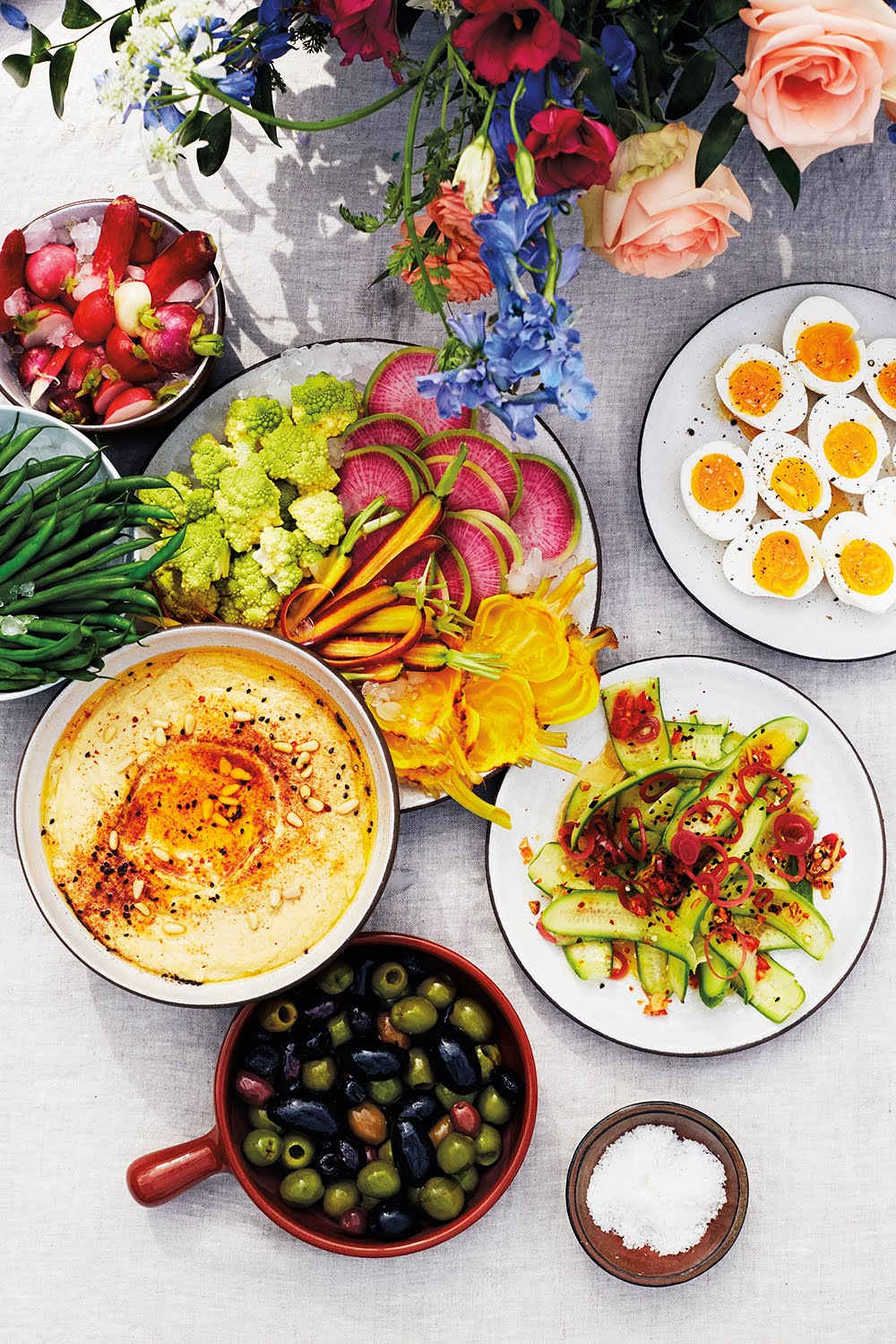 Mood-Boosting Foods To Make You Feel Happier