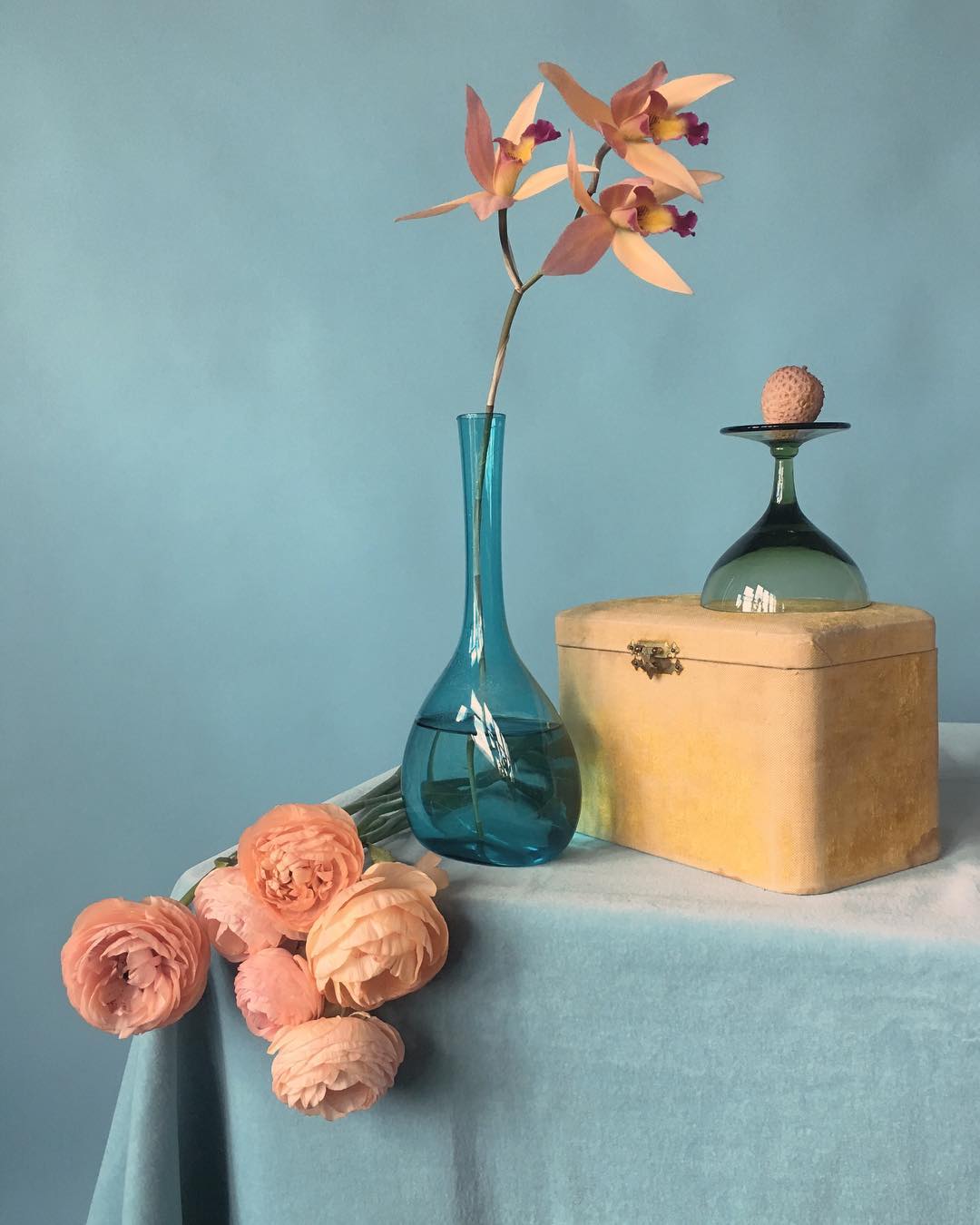 4 Unique Floral Ideas from Doan Ly's Instagram