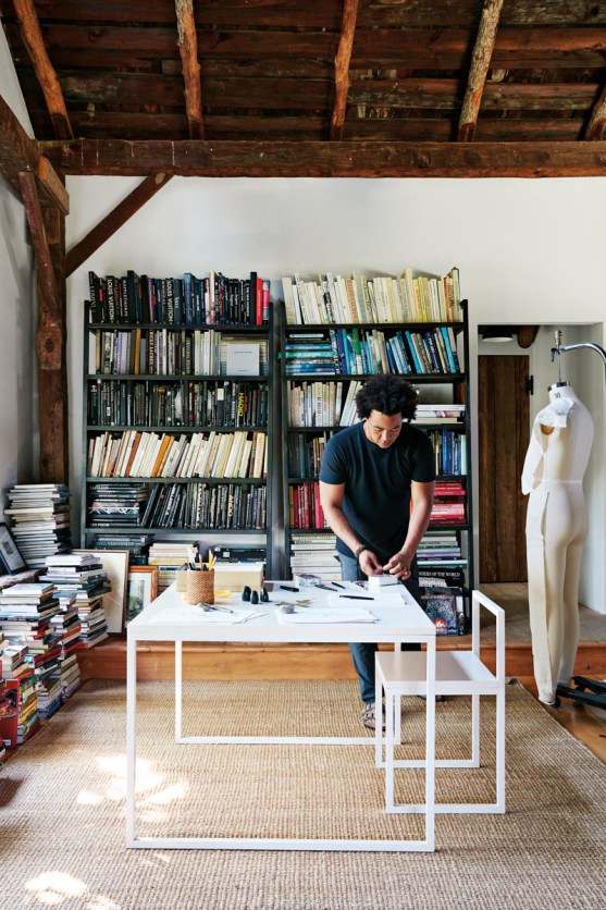 Tour Fashion Designer Patrick Robinson's Cattle Barn–Turned–Family Home