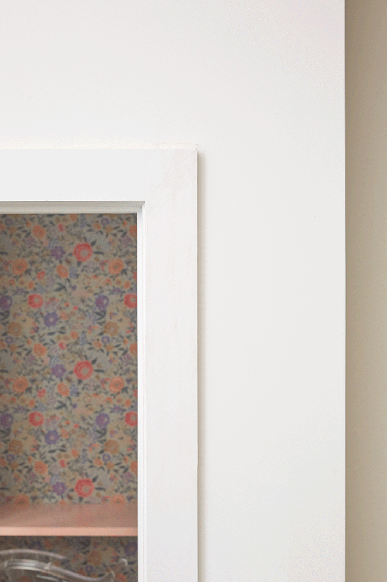 2 Easy Painted Door Frame DIYs to Try Now