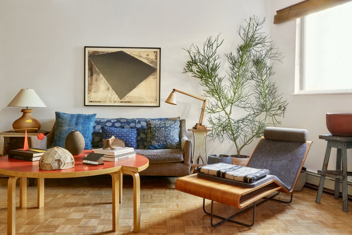 13 Modern Chaise Lounges I’d Love to Elegantly Sprawl On