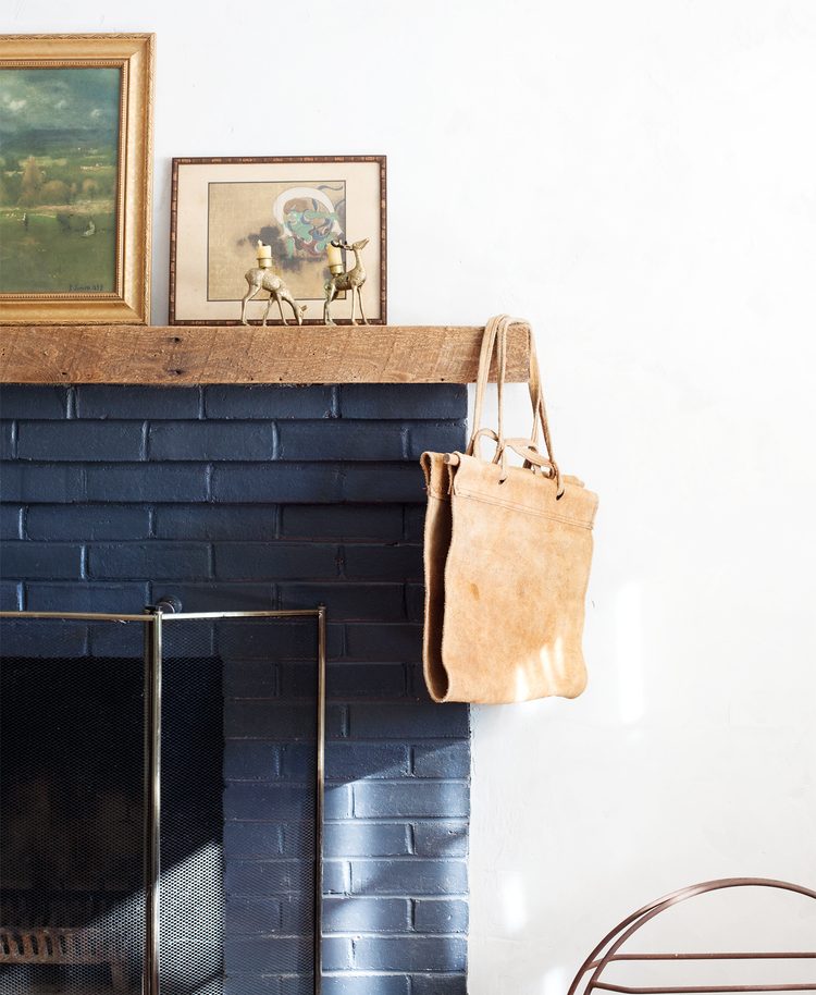 4 Navy Blue Decor Ideas That Are Far from Boring