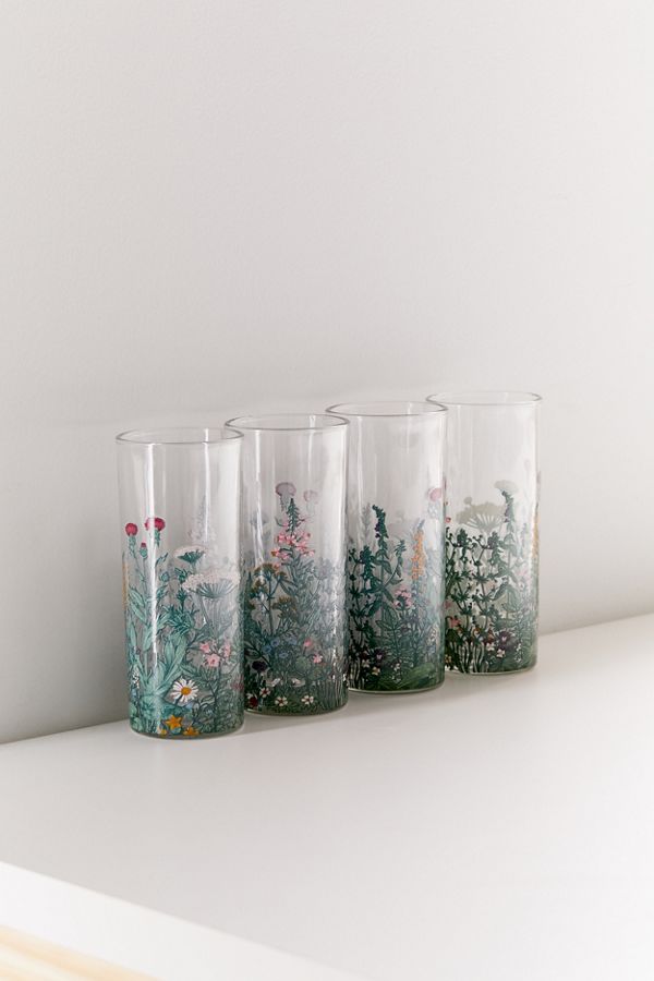 Patterned Juice Glasses Are Retro-Cool