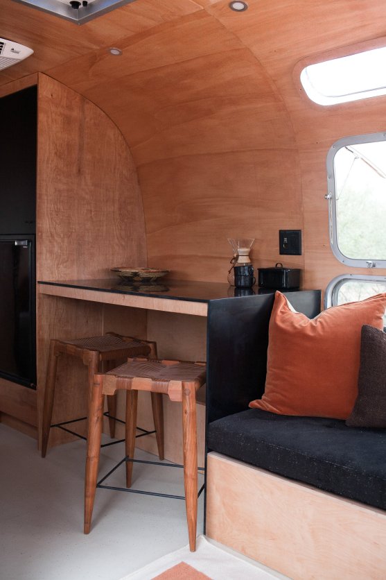 This Airstream Motorhome Packs Major Mid-Century Style into 200 Square Feet