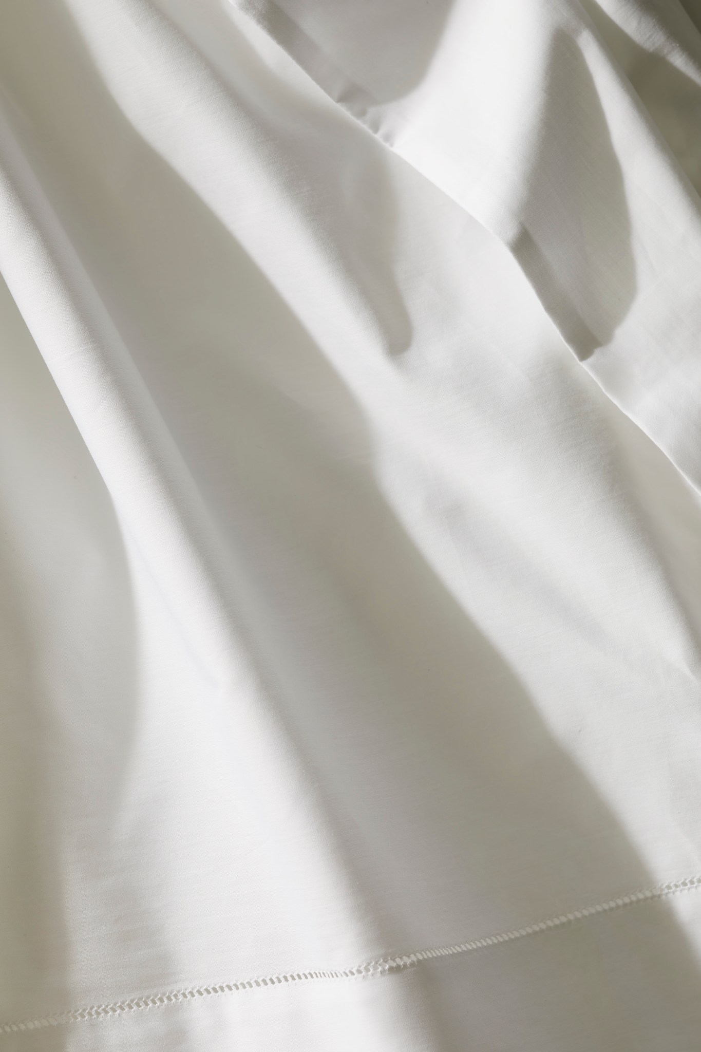 Sateen Vs. Percale Sheets: Find Your Perfect Match