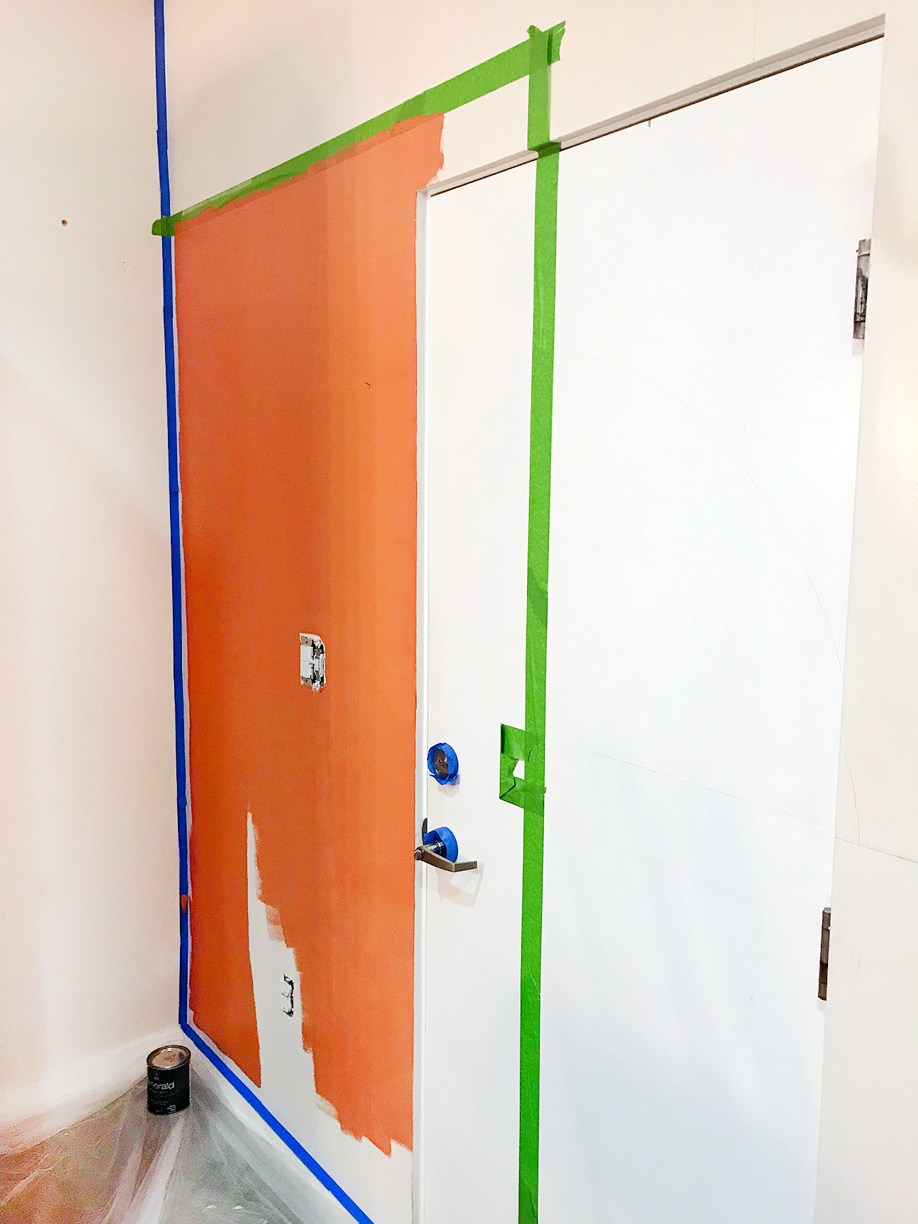 A Colorful Wall Mural Idea That’ll Inspire You to Whip Out Your Paint ...