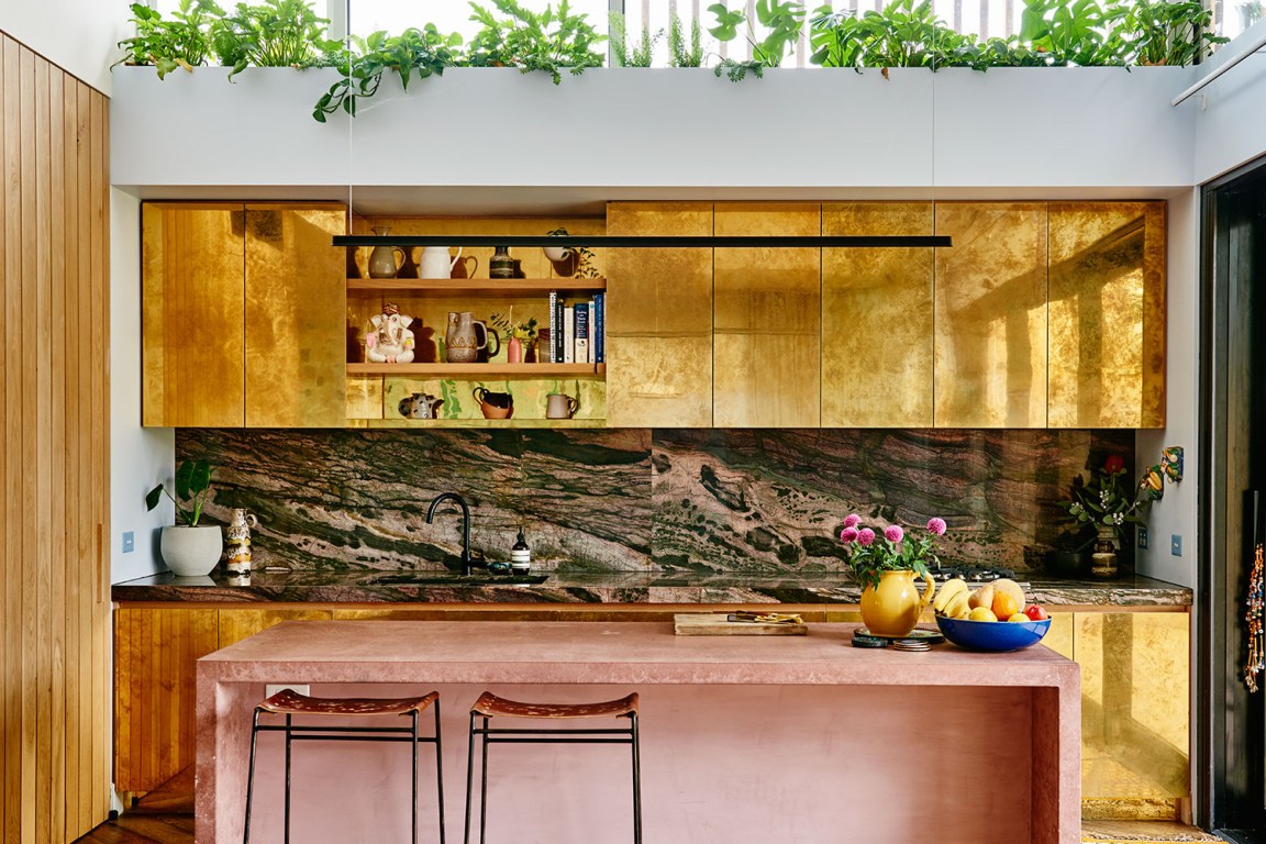 5 Good Reasons to Try a Brass Kitchen