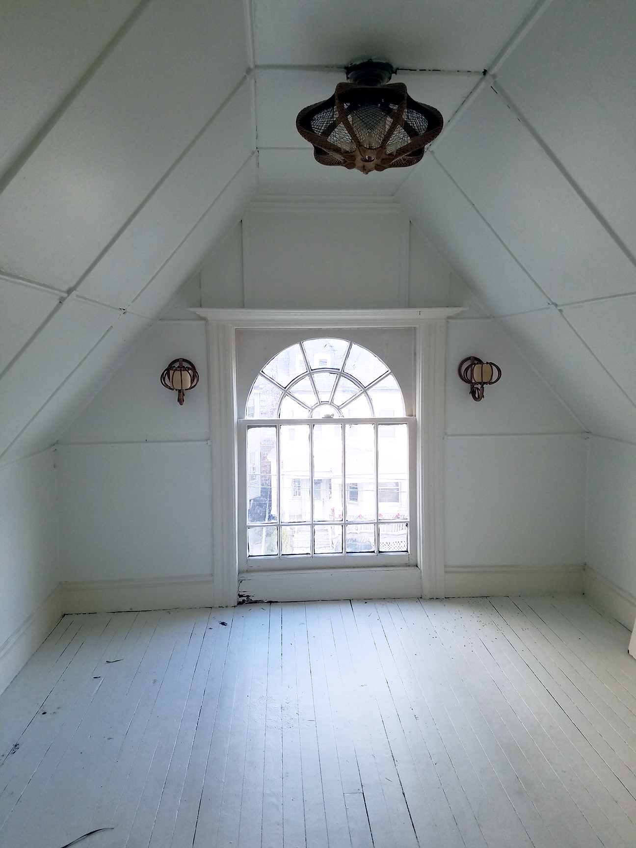 Painted Floors Are the One Color-Block Treatment You Haven’t Tried Yet