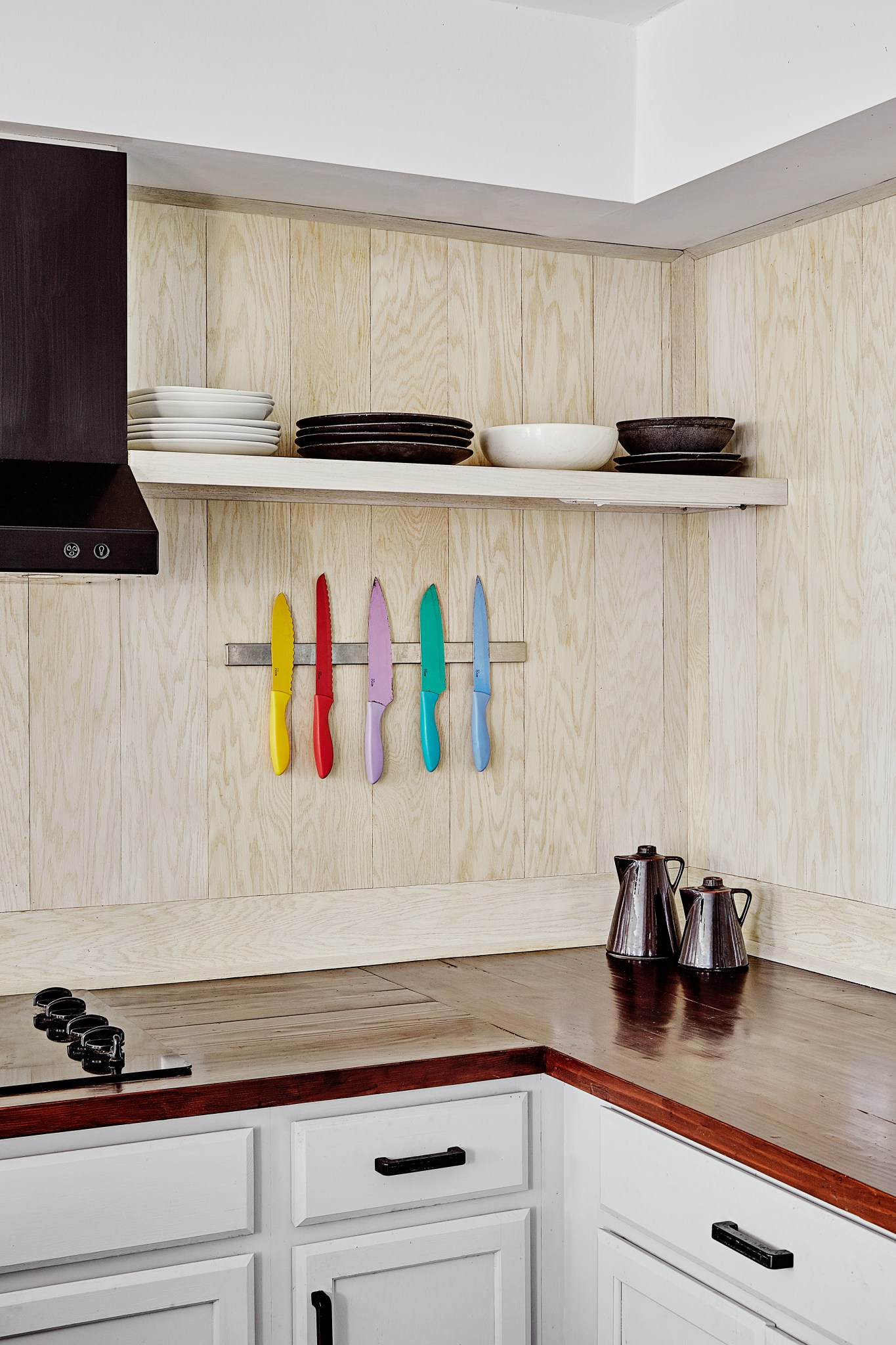 Our Best Kitchen Decluttering Tip? Toss These 19 Items