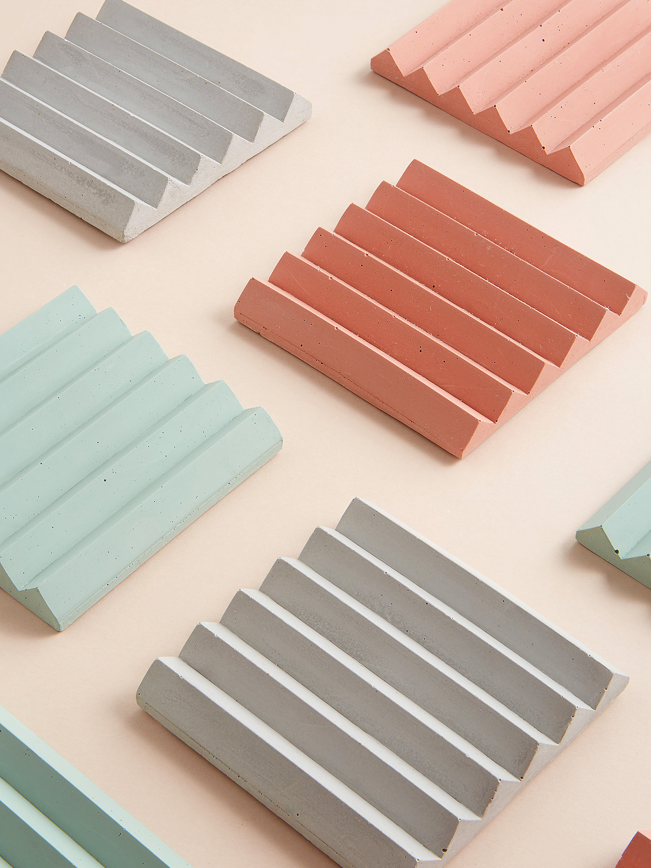 7 Trivets for Every Kind of Dinner Party