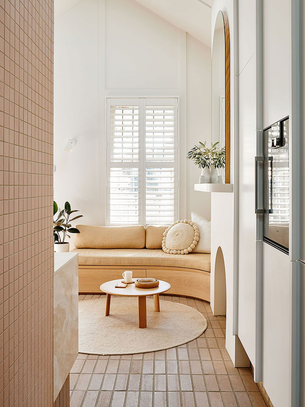 When Is a Built-In Sofa Worth It? Bicker Design Has a Few Ideas