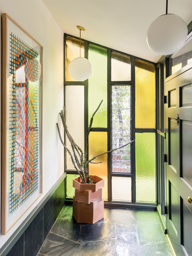 6 Stained Glass Ideas That’ll Have You Ditching Traditional Wall Art