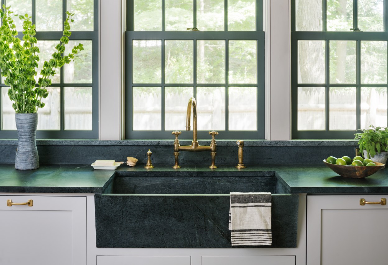 Why We Disagree with the Average Height of a Kitchen Backsplash