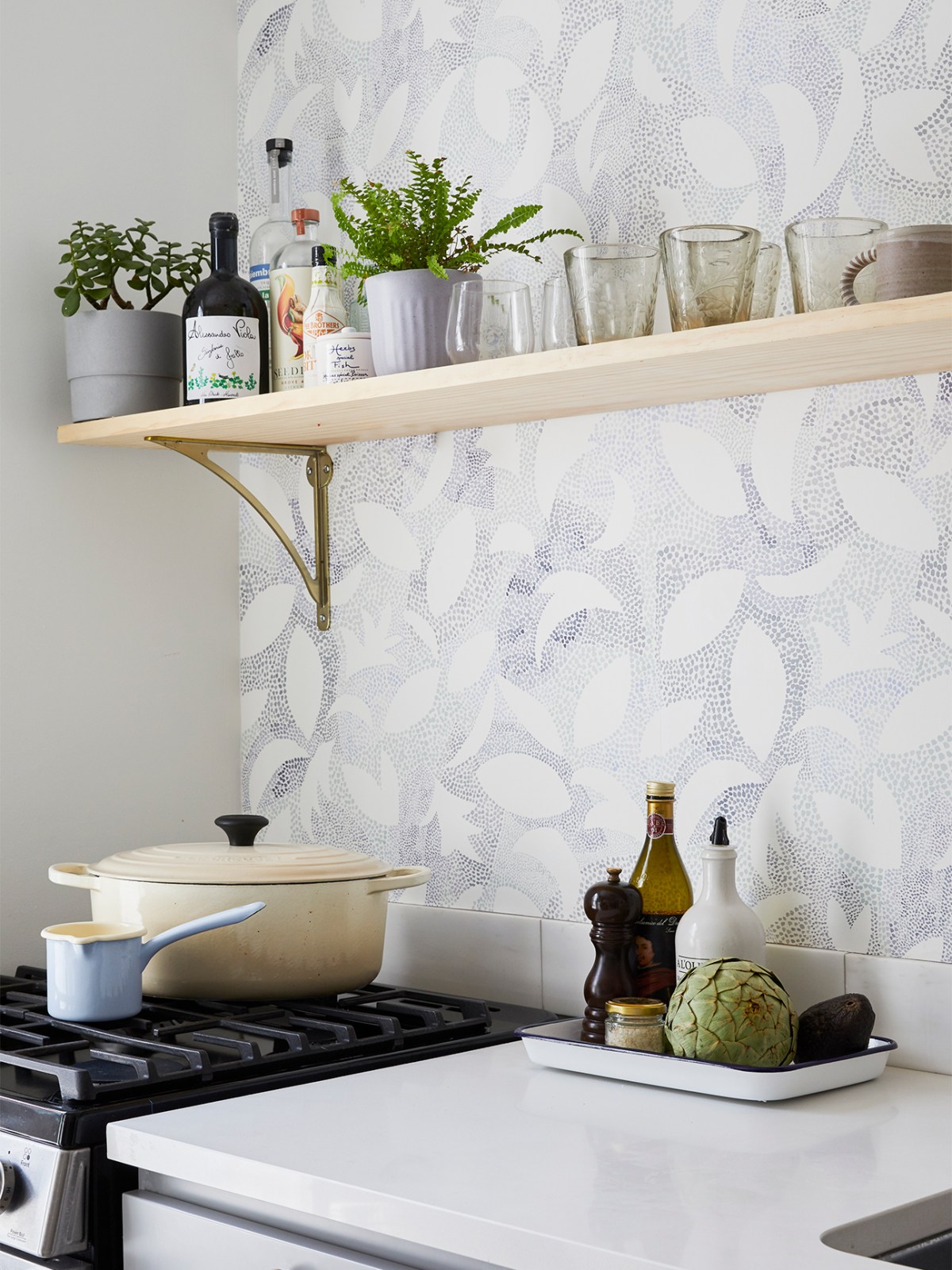 7 Kitchen Wallpaper Ideas That’ll Inspire a Bold, Botanical Makeover