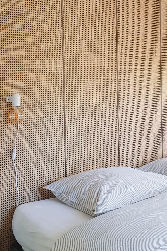 Caning Wallpaper Is Actually a Thing, and We’re So Here for It