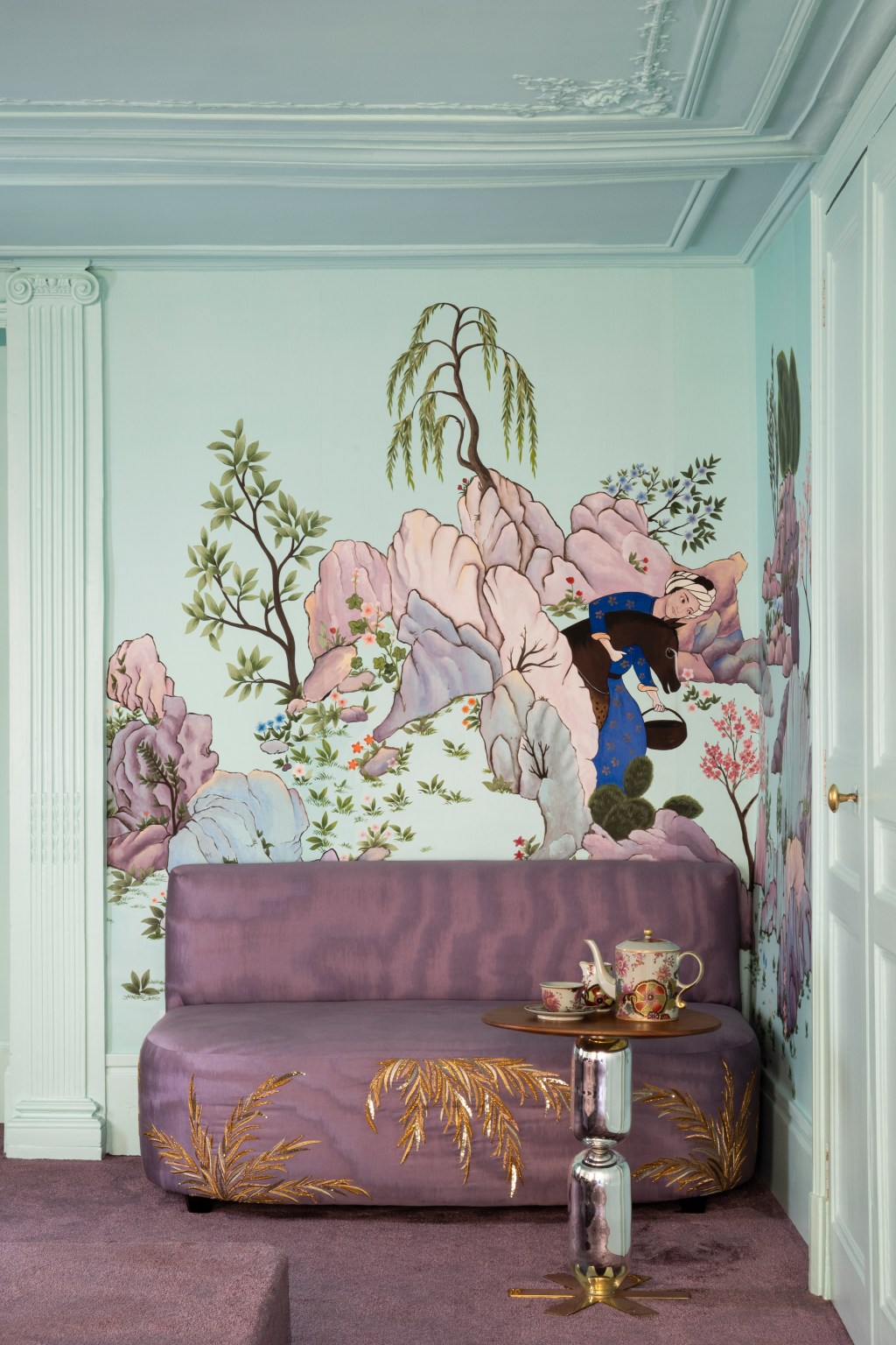 India Mahdavi’s New de Gournay Wallpaper Led Us to an Unexpected Color ...