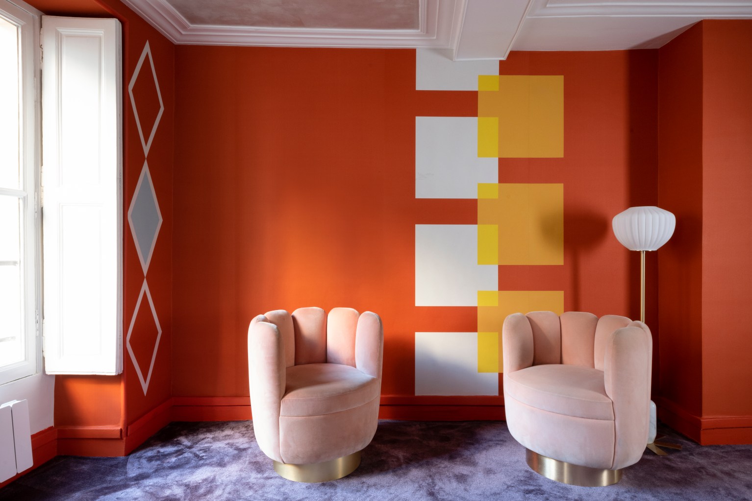 India Mahdavi’s New de Gournay Wallpaper Led Us to an Unexpected Color ...