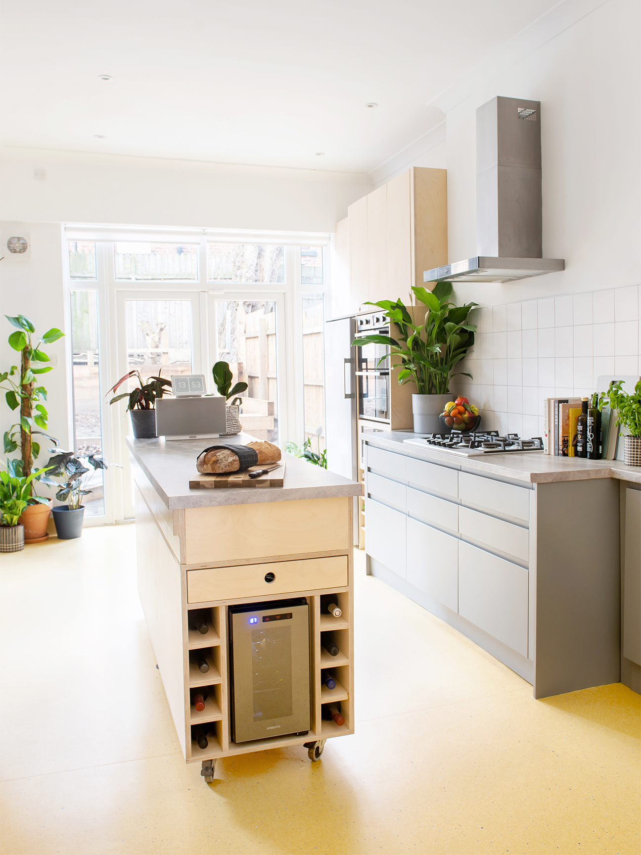 How Plywood Can Transform Your Kitchen Reno