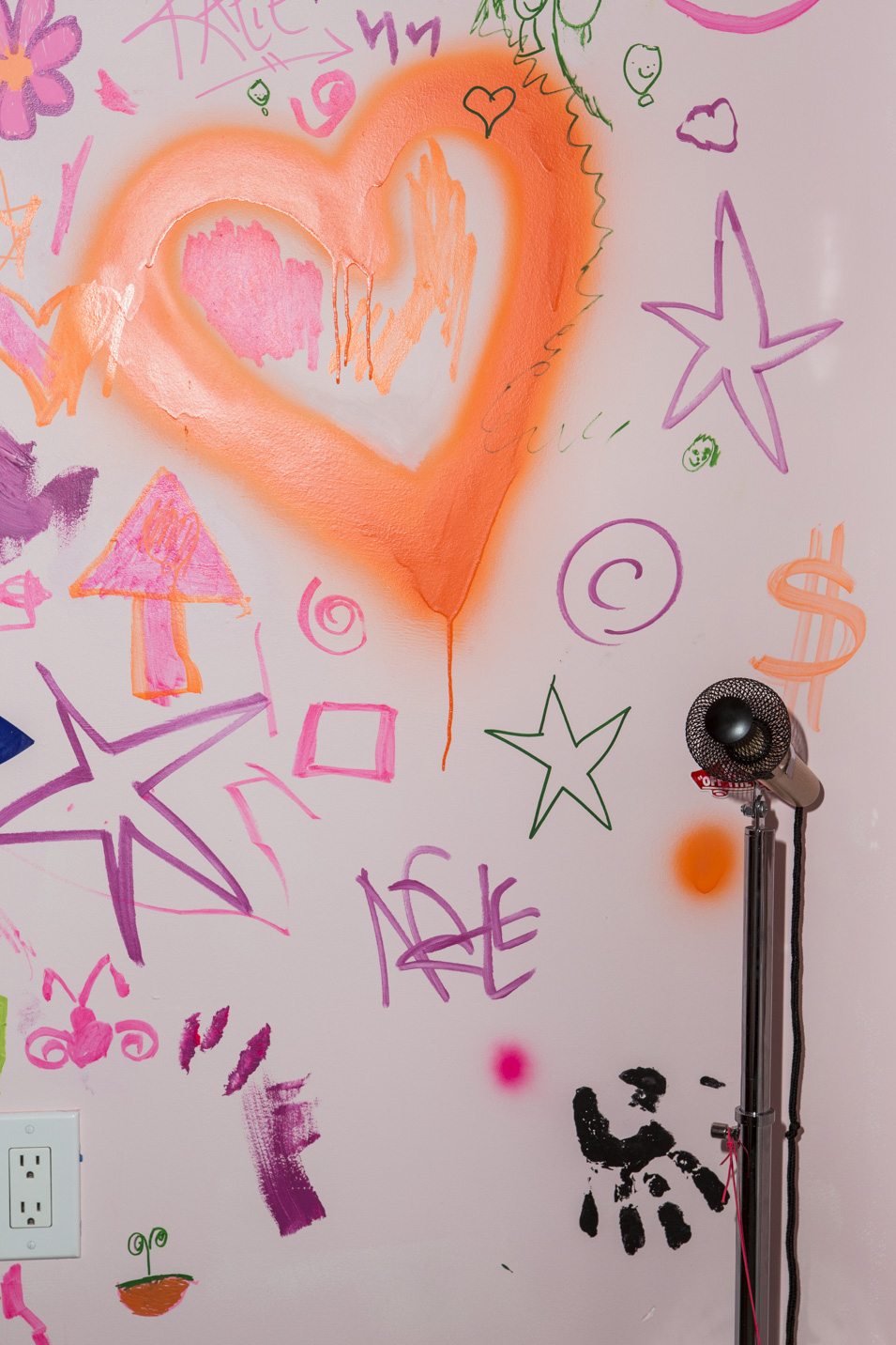 This Kids' Room Is Complete With A Graffiti Wall For Ultimate Creativity